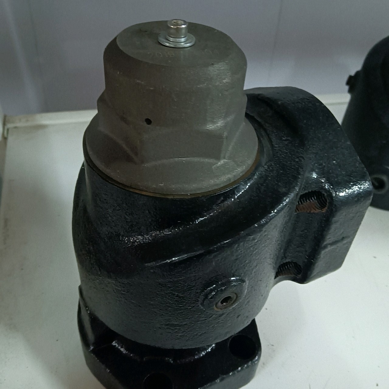 Gardner Denver QX102801 Minimum Pressure Valve Air Compressor Spare Parts