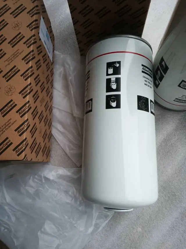 Atlas Air Compressor Oil Filter 1621737890 High Quality 10-20 Micron